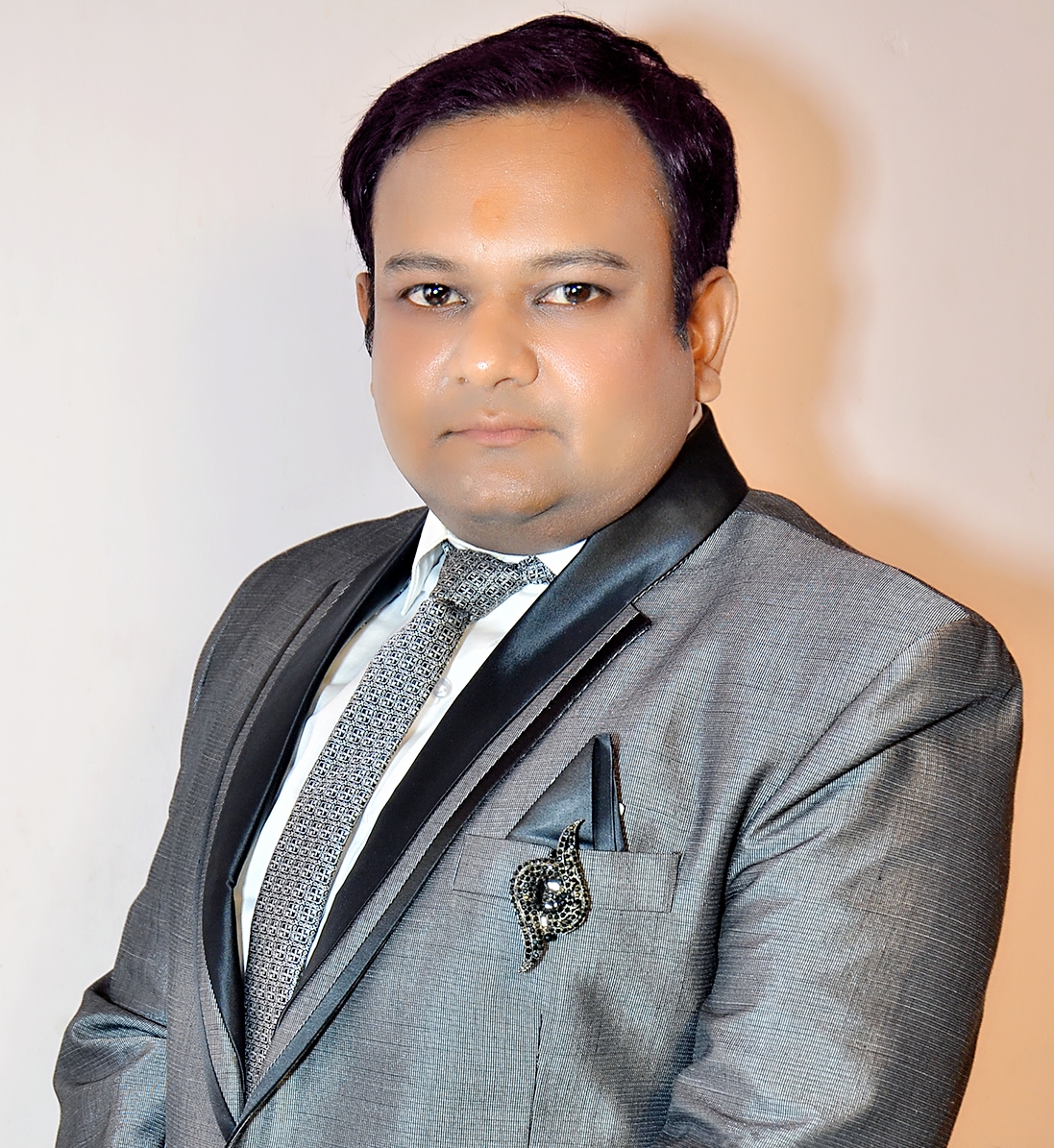 Advocate Hariom Gupta - Lawyer in - MyAdvo.in